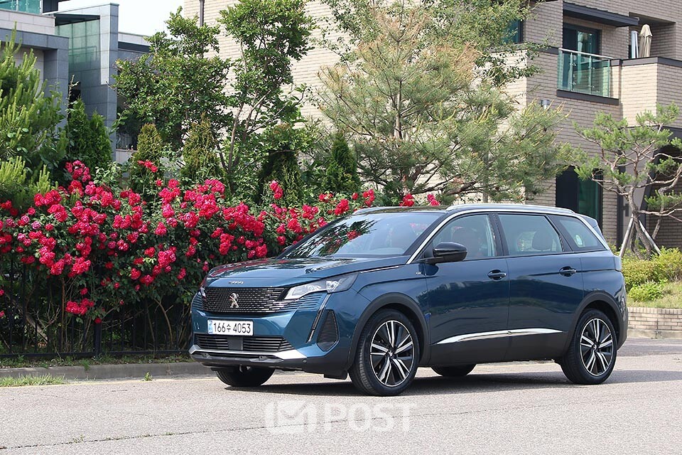 [시승] 여전히 매력 있는 7인승 패밀리 SUV '푸조 5008 SUV'